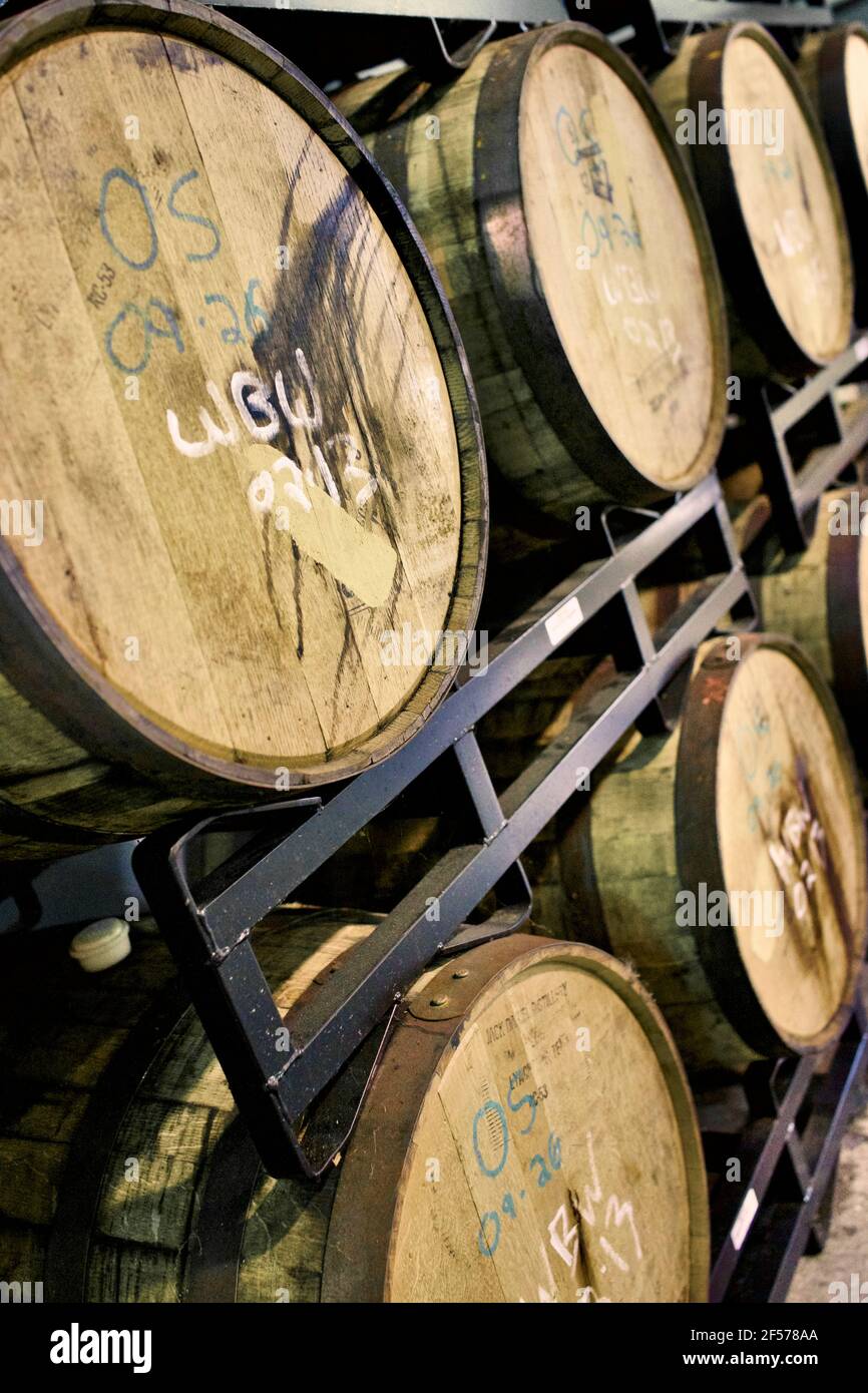 Beer warehouse hi-res stock photography and images - Alamy