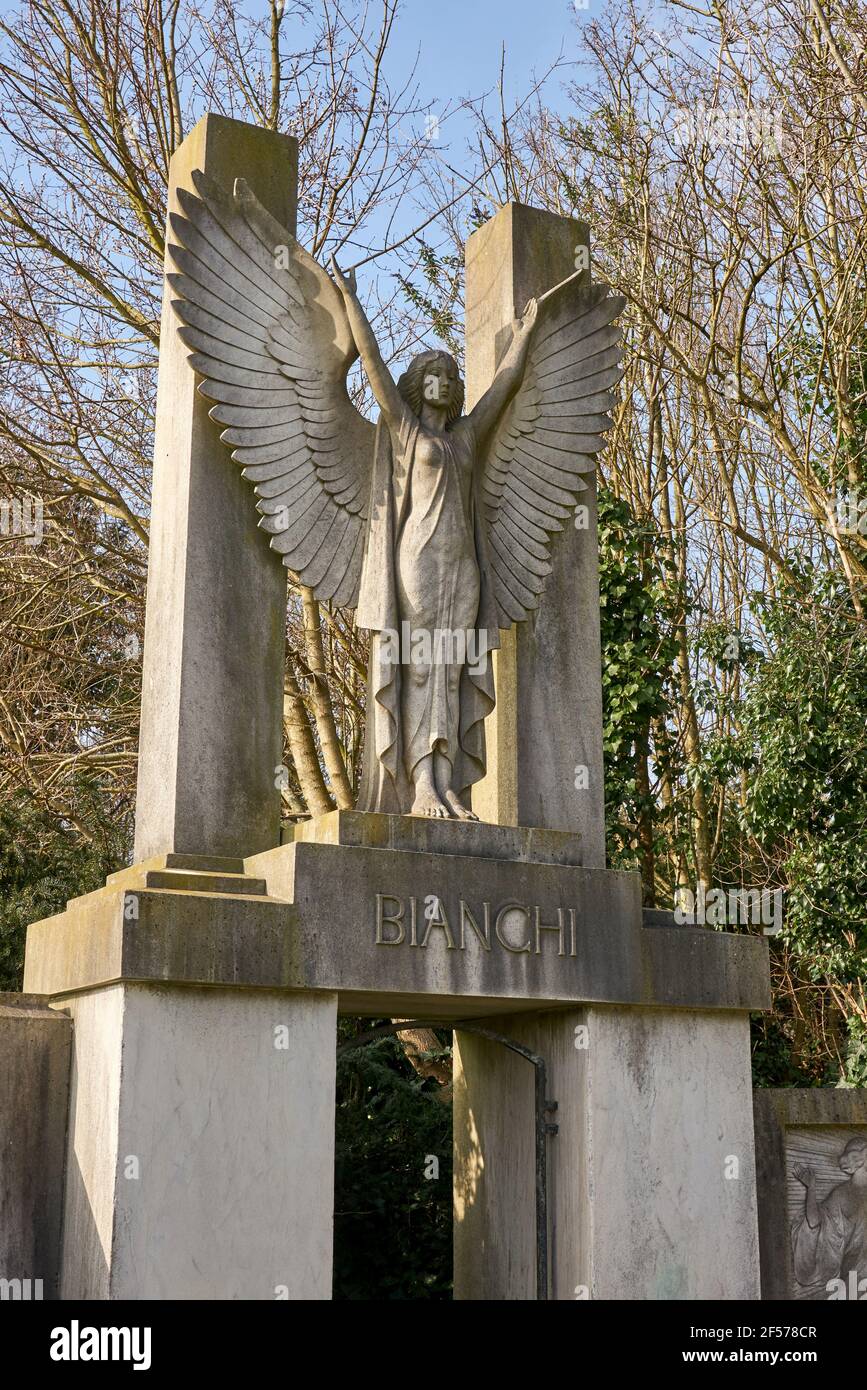 hampstead cemetery bianchi tomb Stock Photo - Alamy
