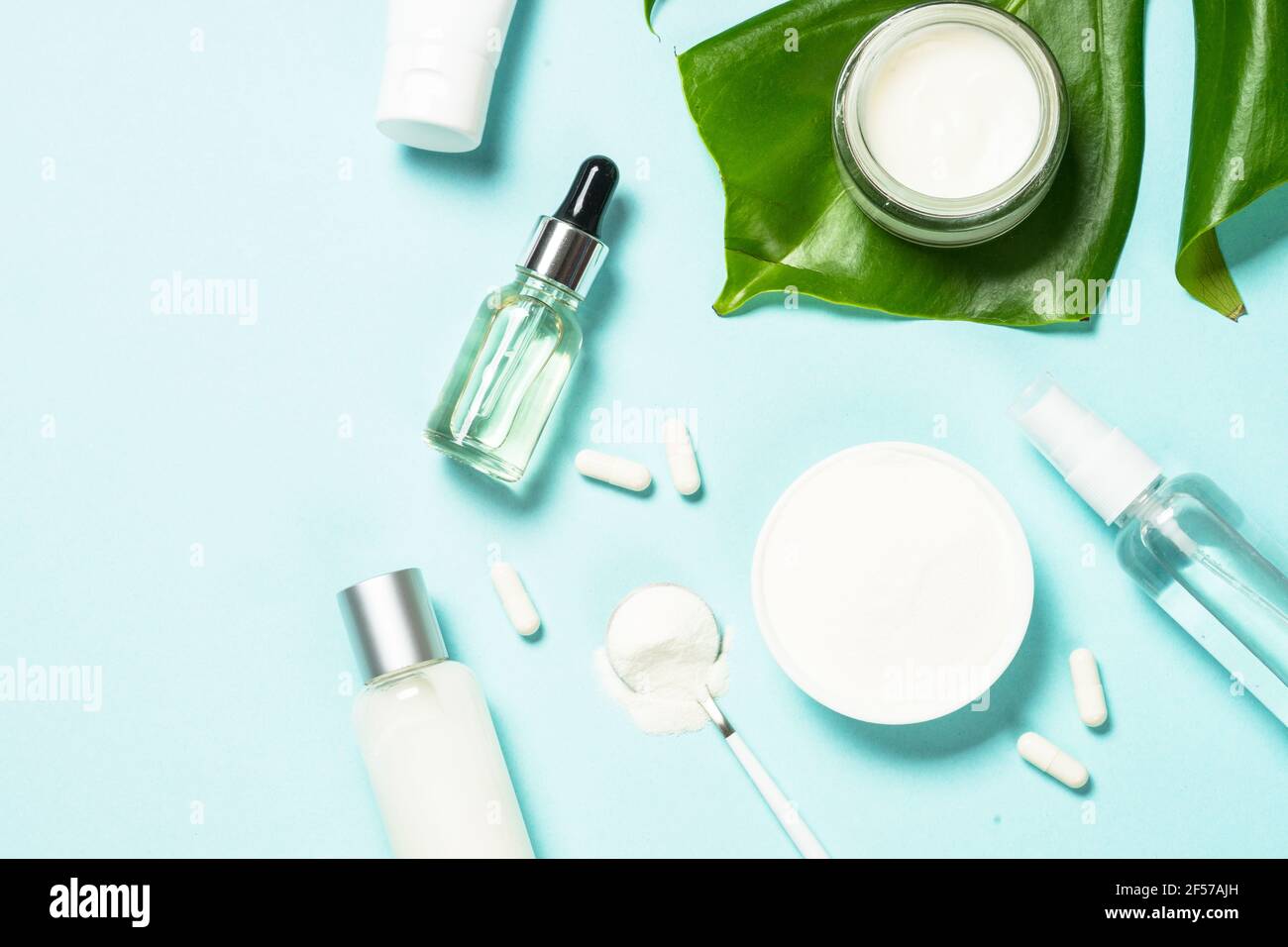 Collagen powder dietary supplement at blue Stock Photo - Alamy