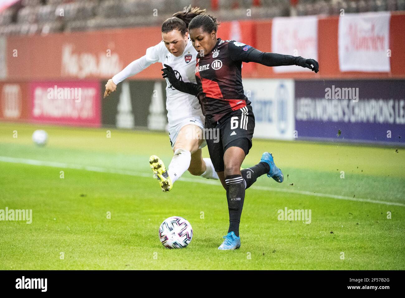 Munich, Germany. 24th Mar, 2021. Football, Women: Champions League, FC ...