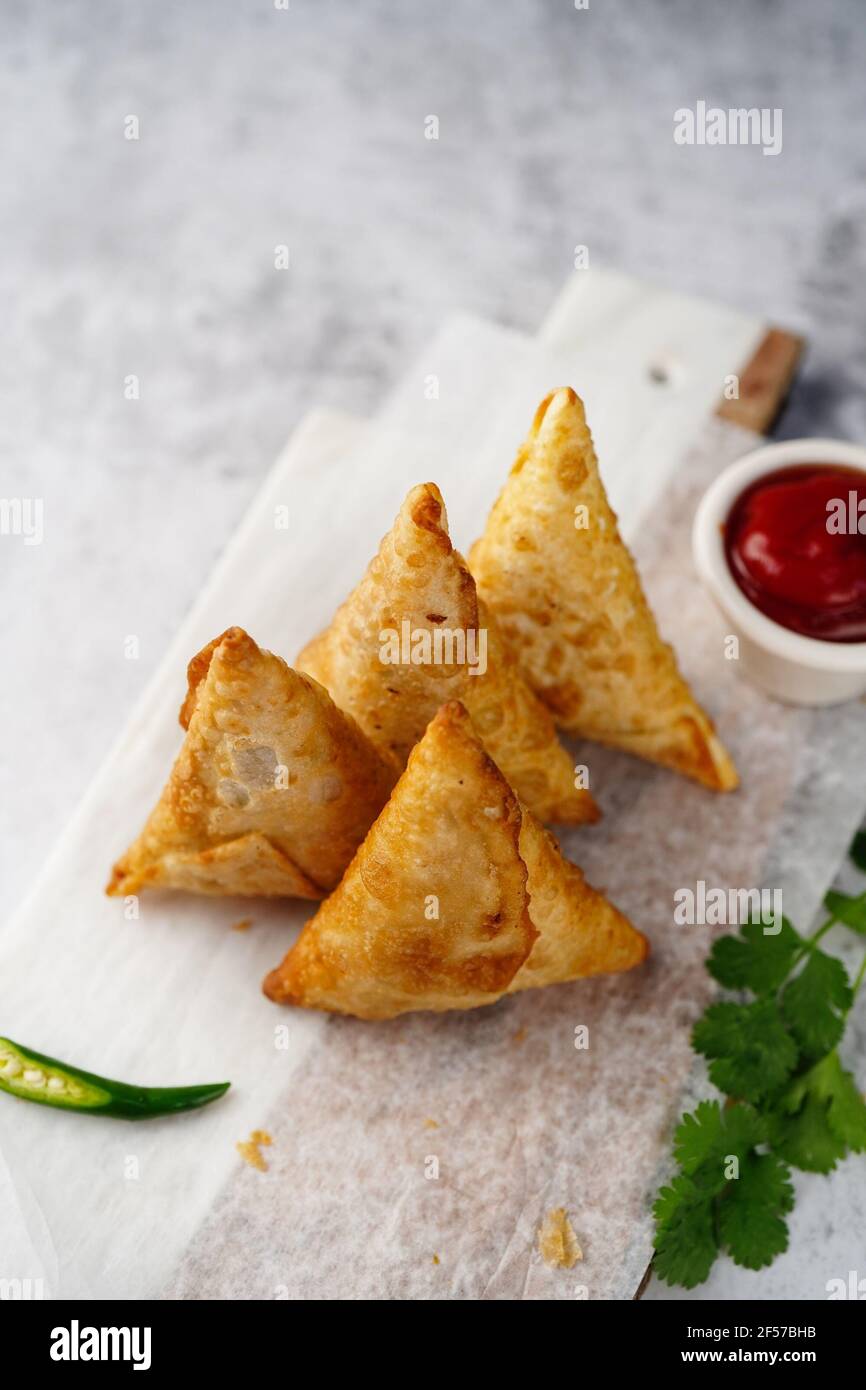 Homemade Samosas - Indian deep fried triangle pastries, selective focus ...