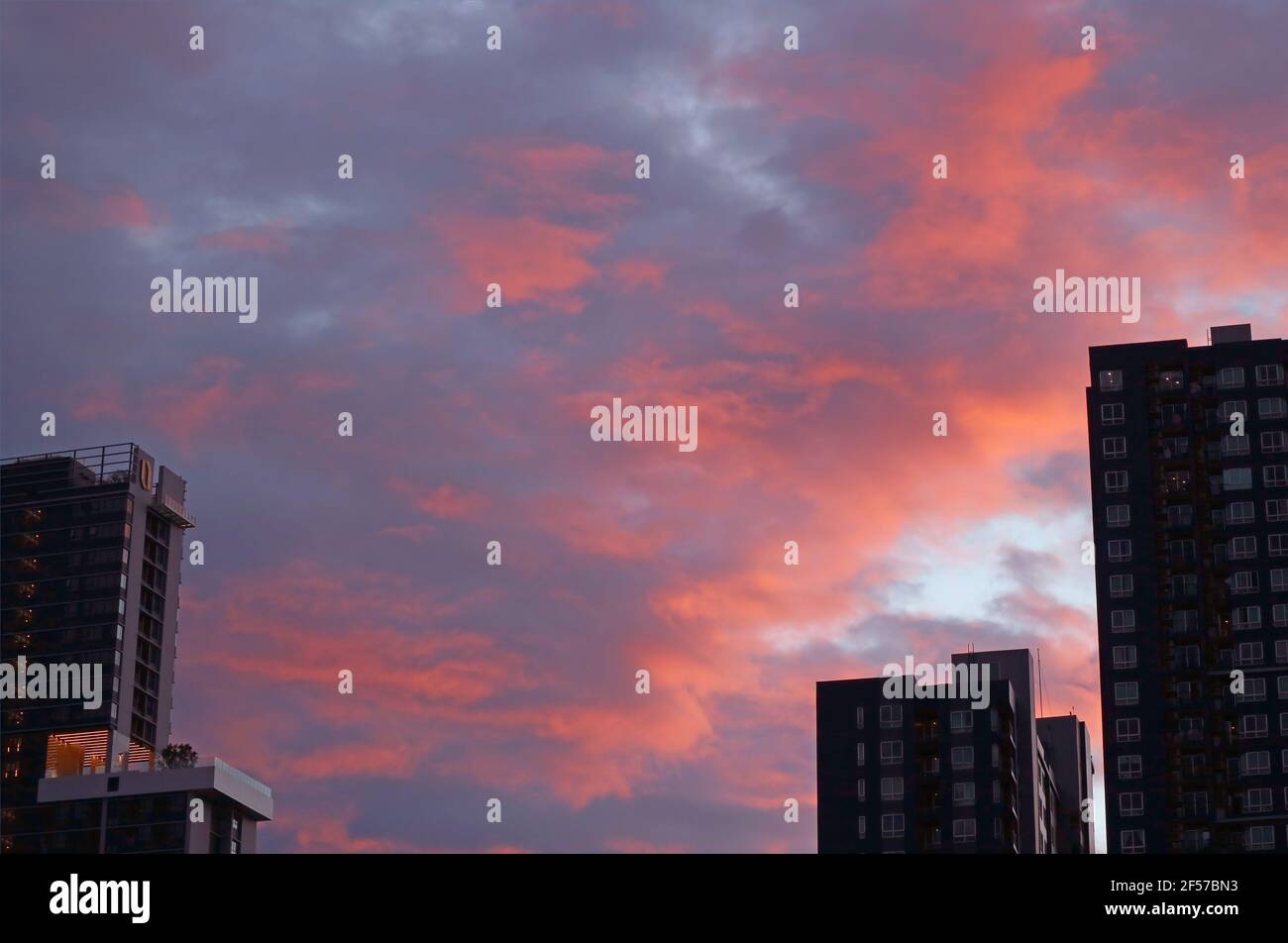 Rain clouds sunset over city hi-res stock photography and images - Alamy