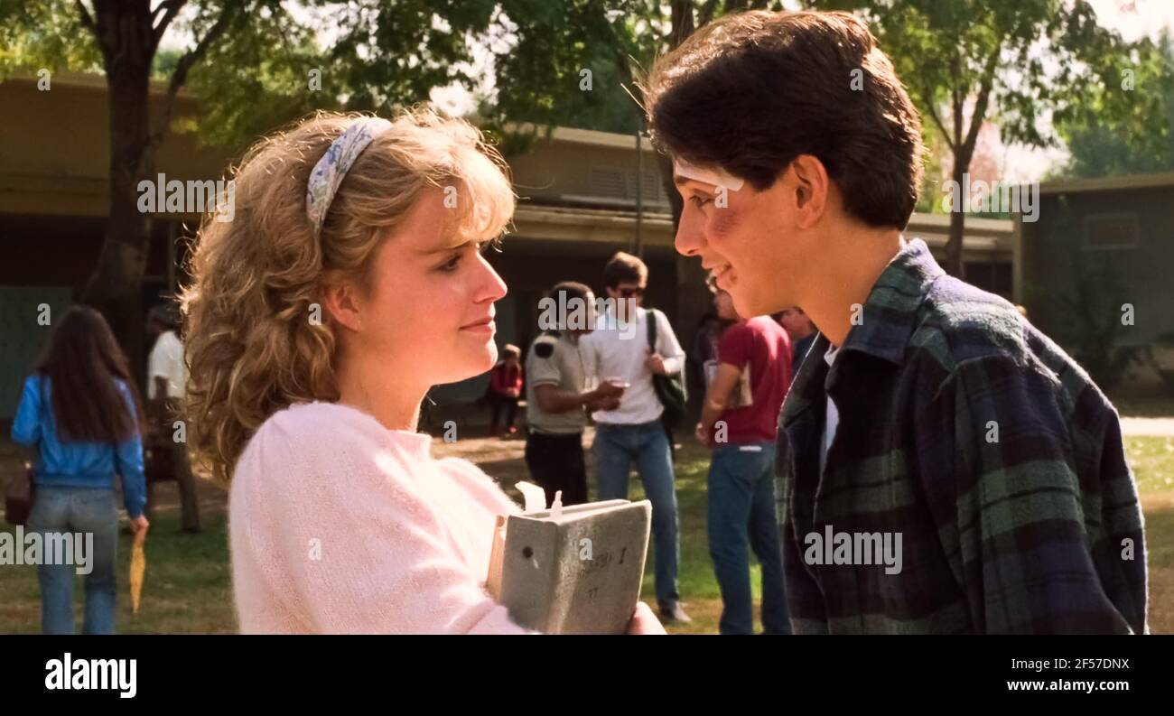 Elisabeth Shue Ralph Macchio The Cutest Moments In Karate Kid And