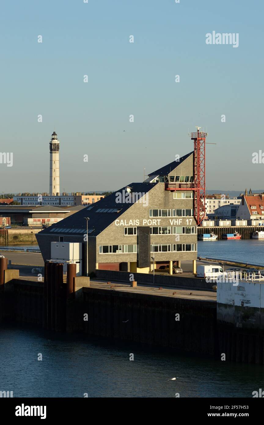 Leaving Calais ferry and terminal port Stock Photo - Alamy