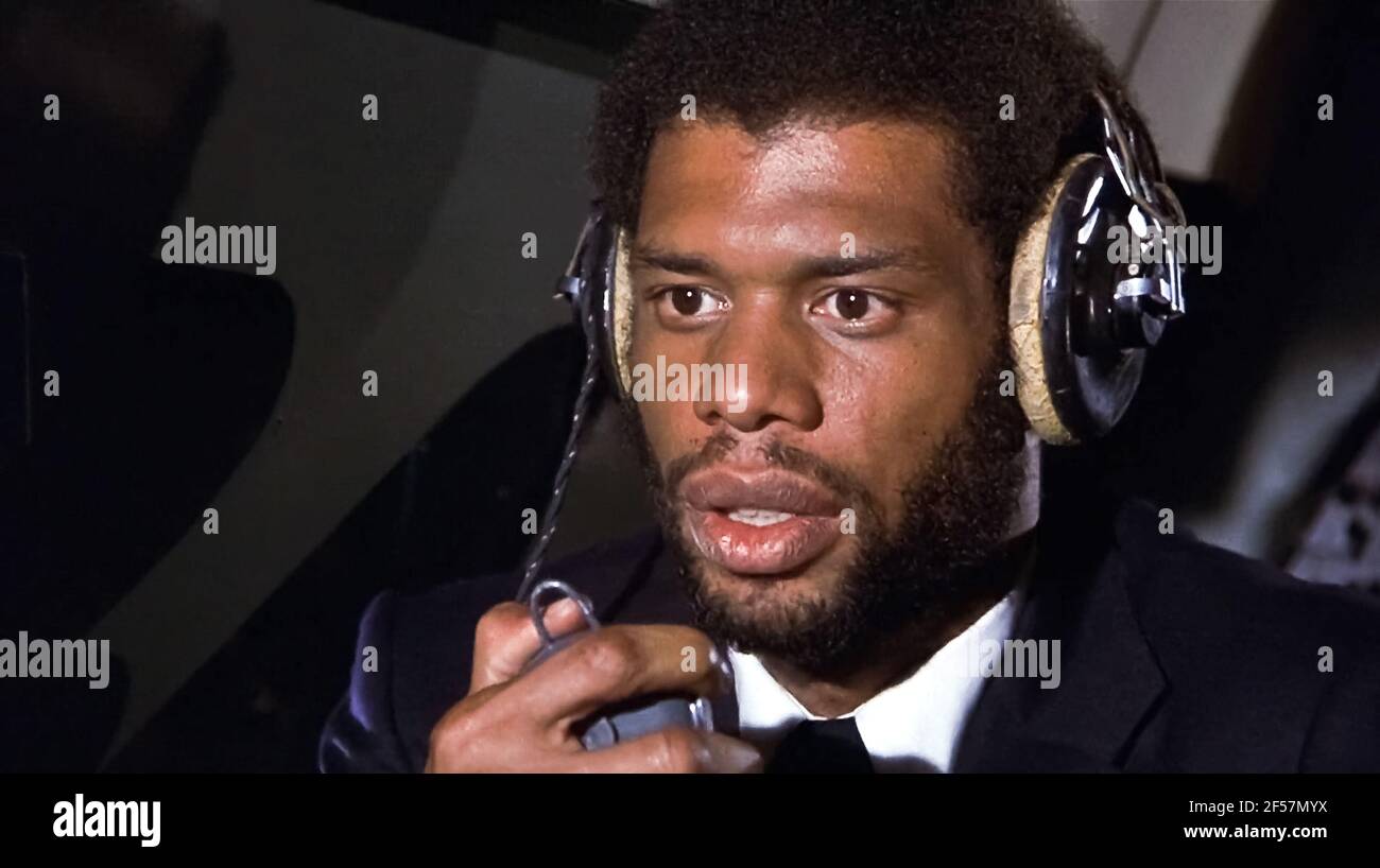 Kareem abdul jabbar hi-res stock photography and images - Alamy