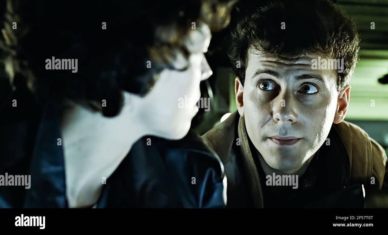 USA. Paul Reiser and Sigourney Weaver in a scene from the (C)Twentieth ...