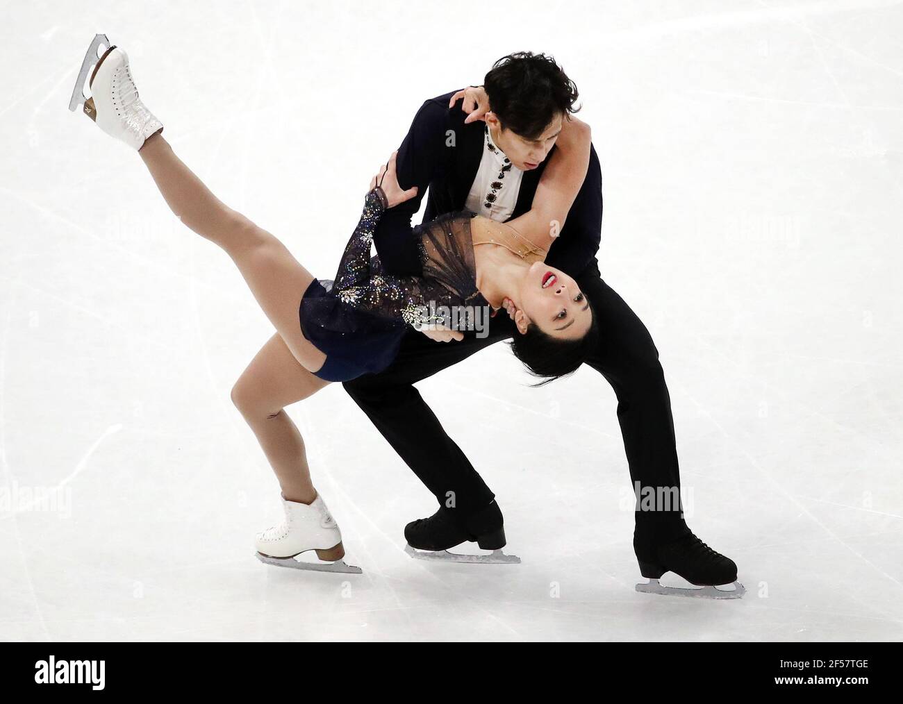 Chinese Figure Skating High Resolution Stock Photography and Images - Alamy