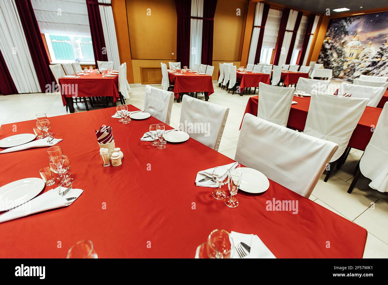 Reception modern restaurant hi-res stock photography and images - Alamy