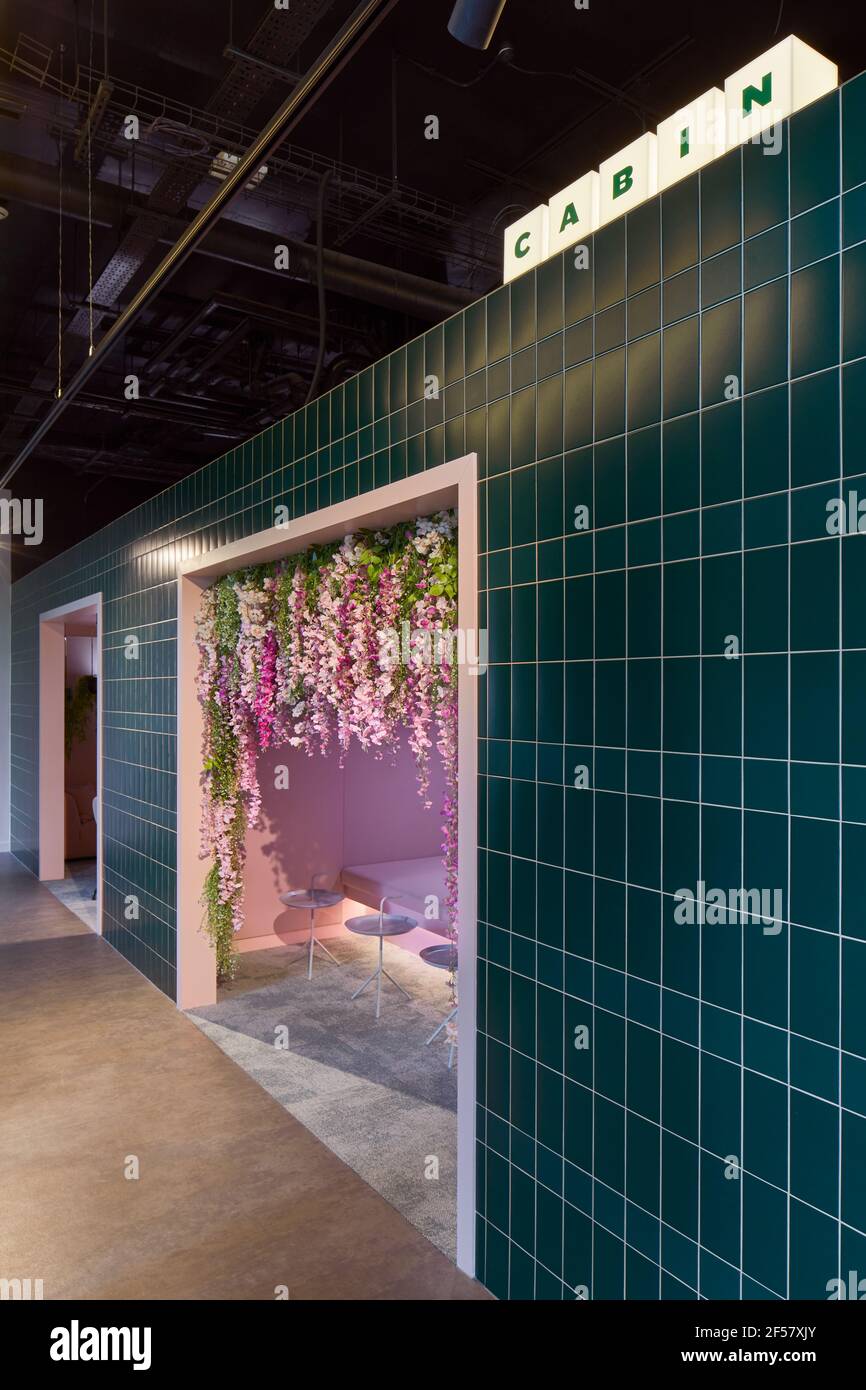 Seating area within lobby. Calico Student Accommodation, Liverpool ...