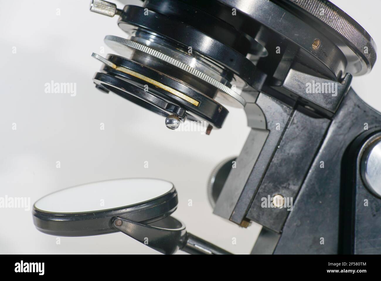Antique science research lab old hi-res stock photography and images ...