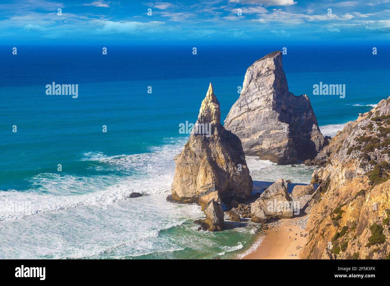 Cabo da Roca. Cliffs and rocks on the Atlantic ocean coast in Sintra in ...