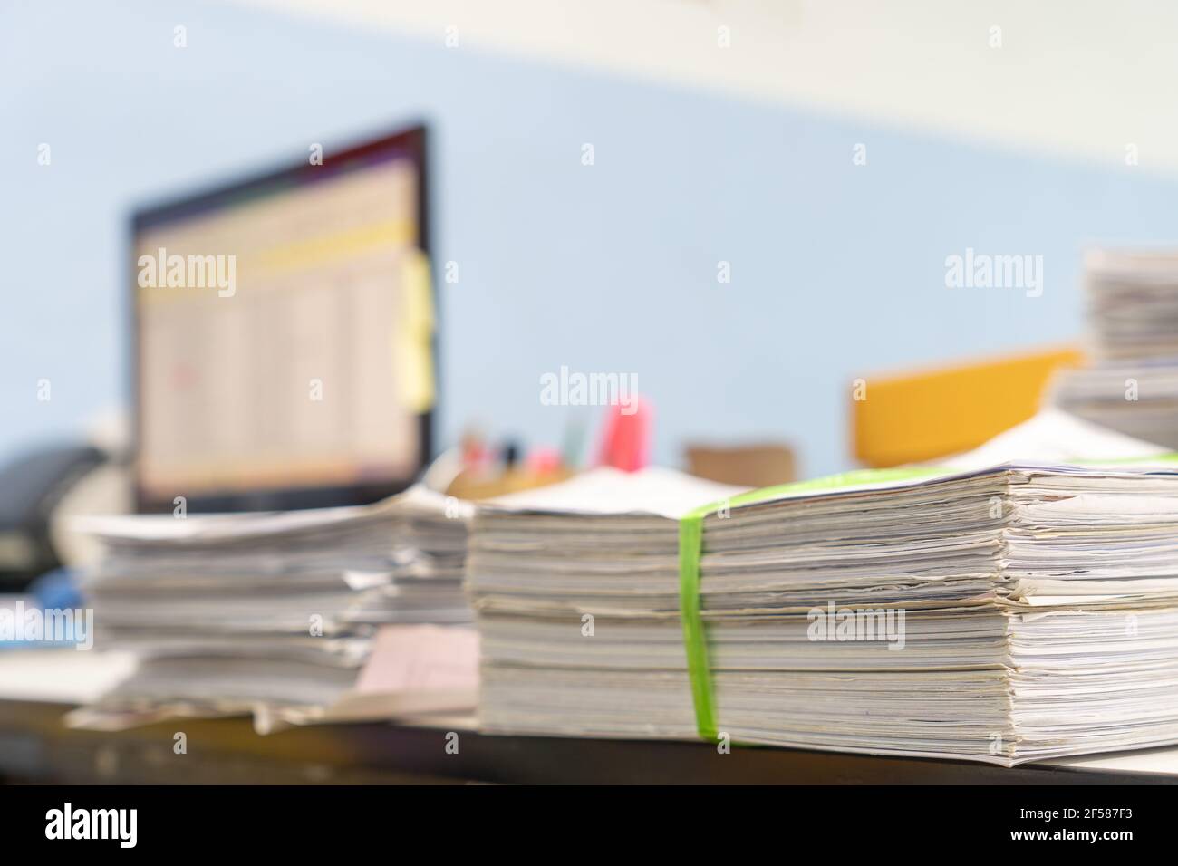 Saved documents hi-res stock photography and images - Alamy