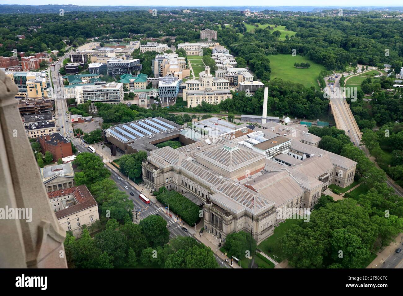 Aerial view carnegie museum hi-res stock photography and images - Alamy