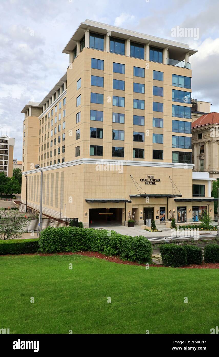 Oaklander hi-res stock photography and images - Alamy