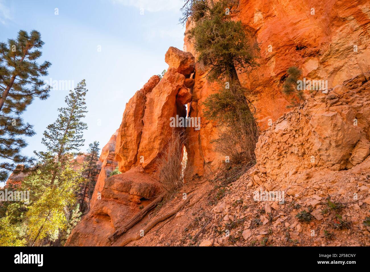 Sandstone spires hi-res stock photography and images - Alamy
