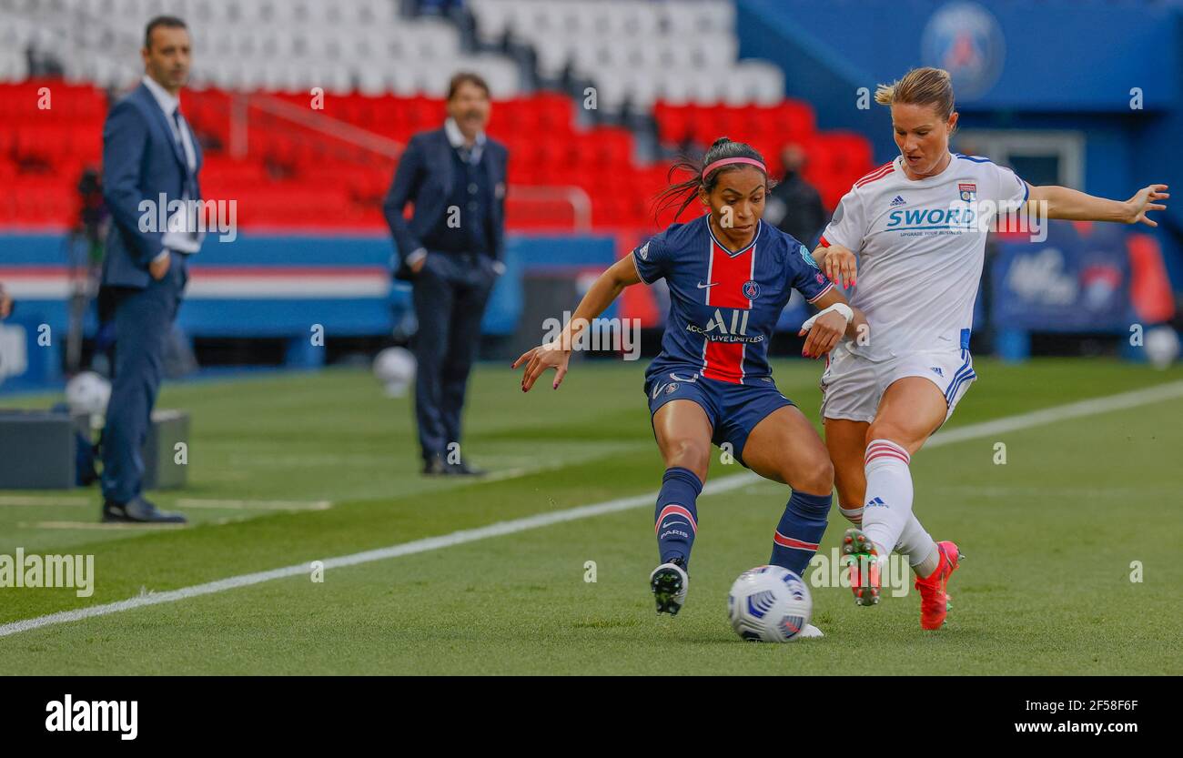 MORONI from PSG and HENRY Amandine From OLin action during the match between PSG/LYON, match of ...