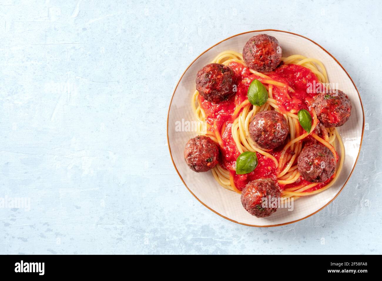 Meatball top view hi-res stock photography and images - Alamy