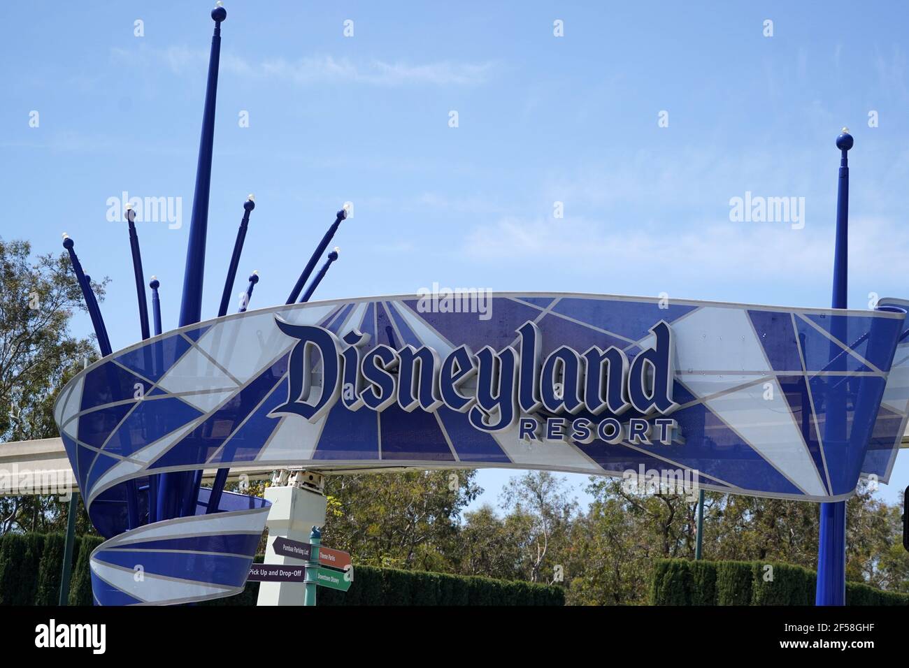 Disneyland Sign