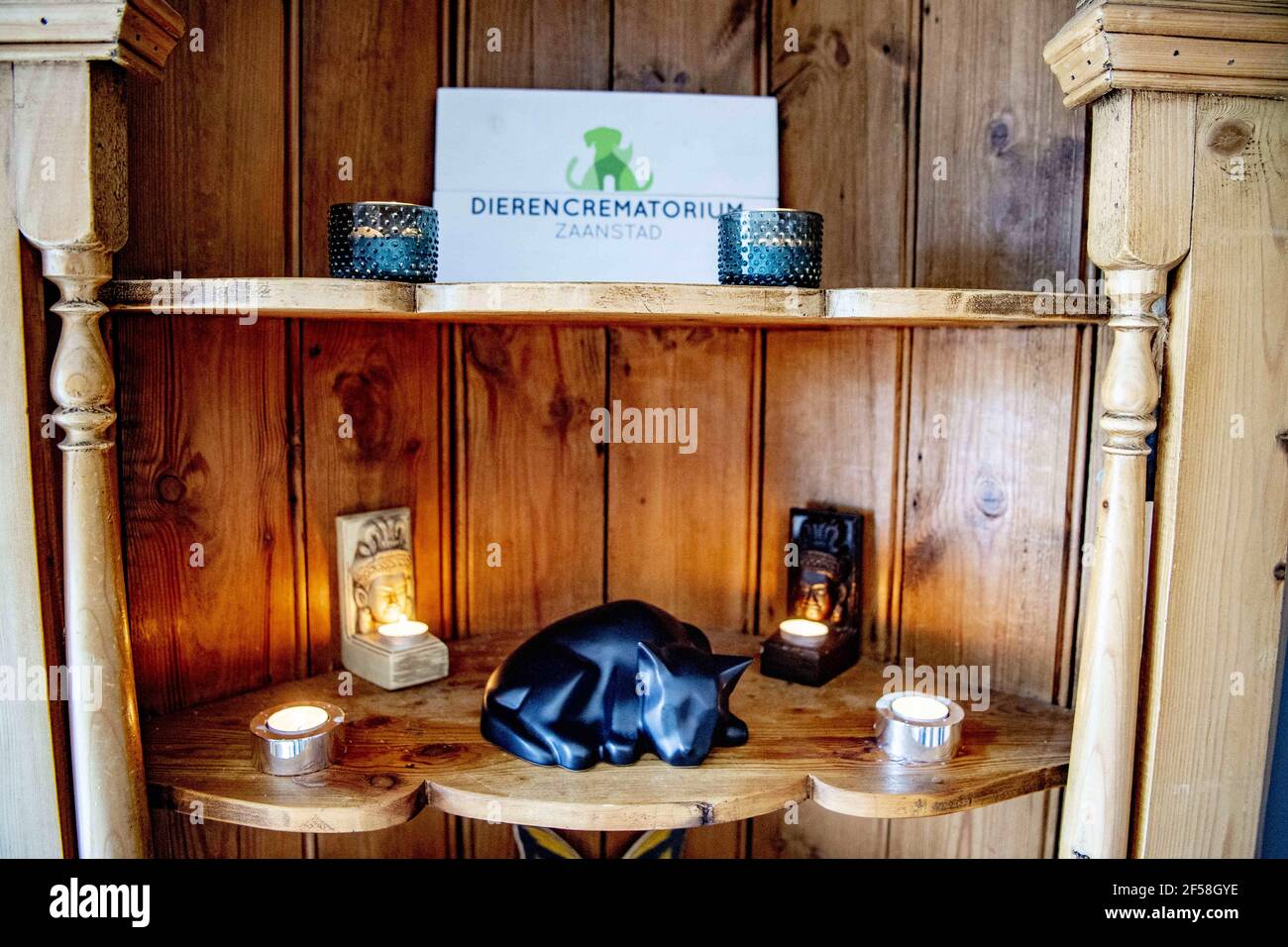 Pet crematorium hi-res stock photography and images - Alamy