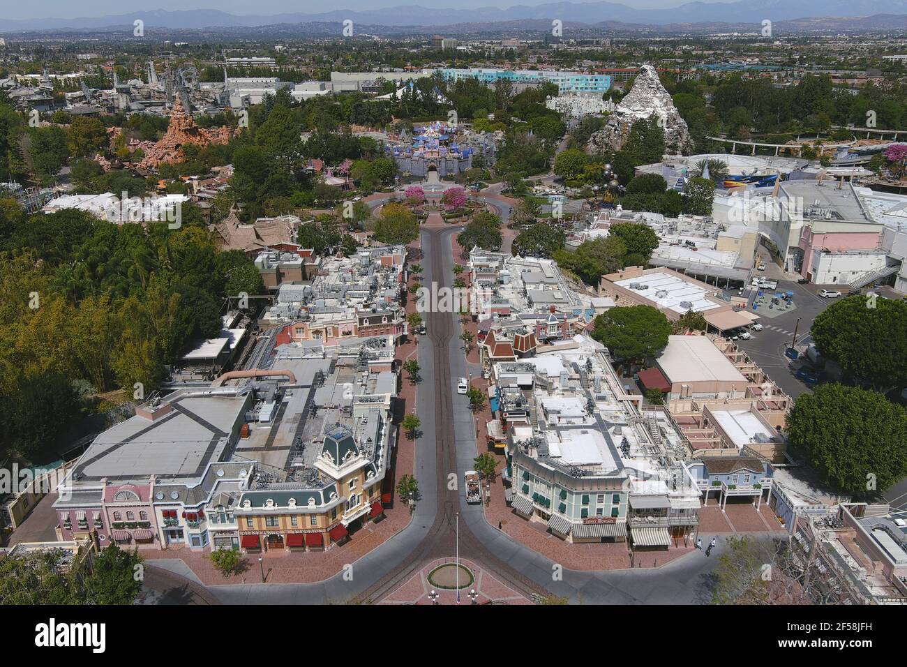 Anaheim disneyland aerial hi-res stock photography and images - Alamy