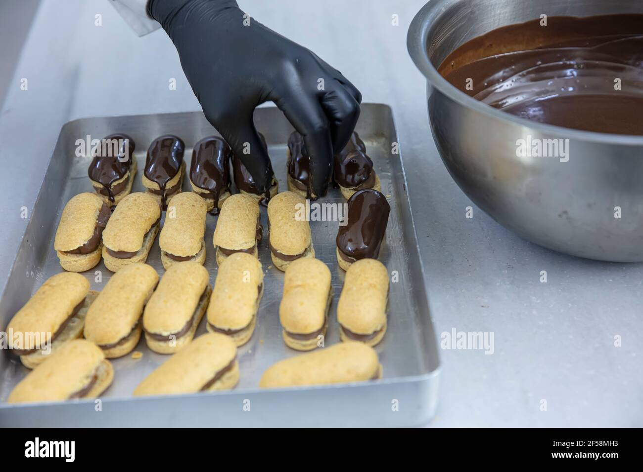 Making chef eclairs in the kitchen. Eclairs Pasta Turkish delicious ...