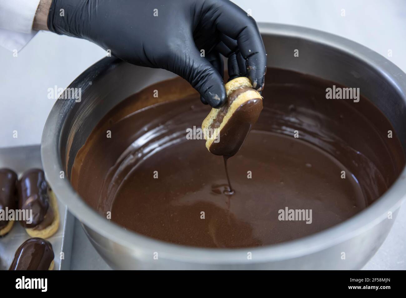 Making chef eclairs in the kitchen. Eclairs Pasta Turkish delicious ...