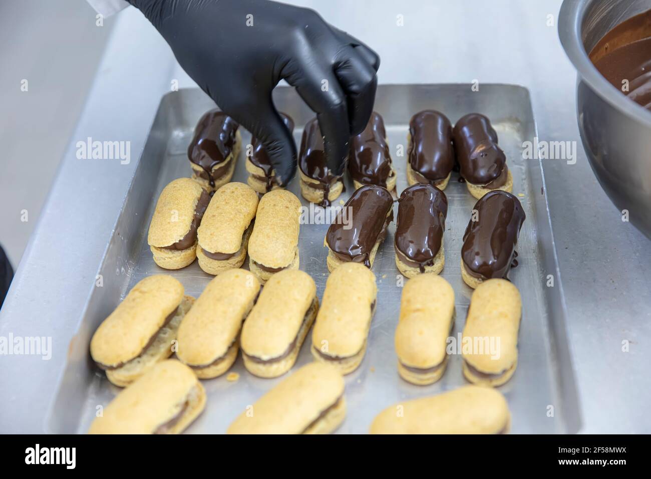 Making chef eclairs in the kitchen. Eclairs Pasta Turkish delicious ...