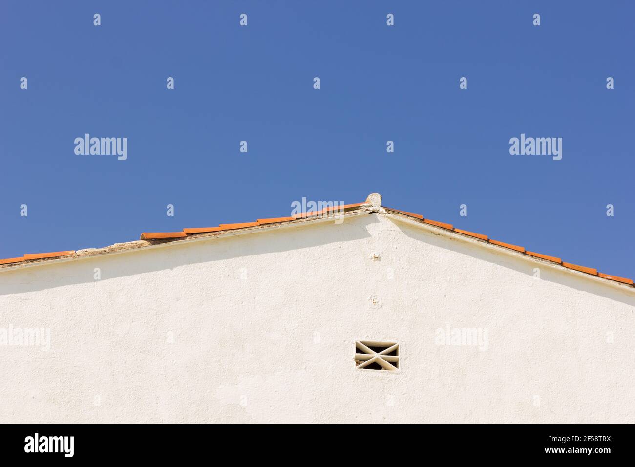 Equilateral triangle hi-res stock photography and images - Alamy