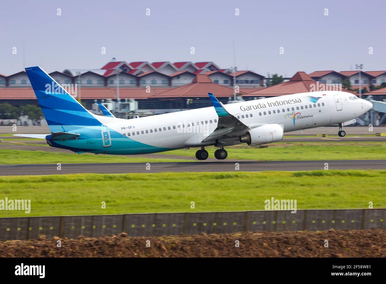Jakarta, Indonesia – 27. January 2018: Garuda Indonesia Boeing 737-800 ...