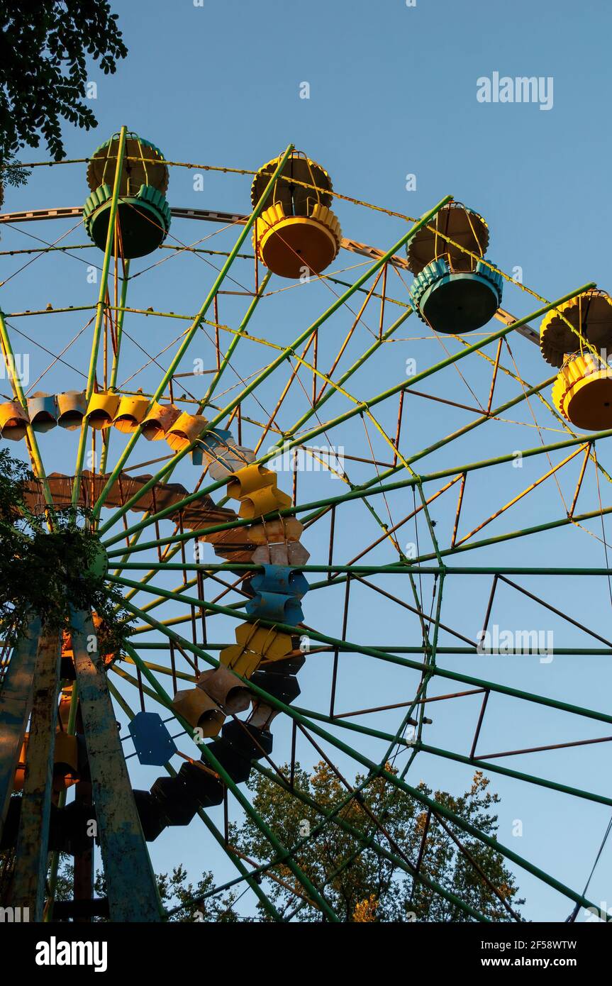 Ferris wheel excitement hi-res stock photography and images - Alamy