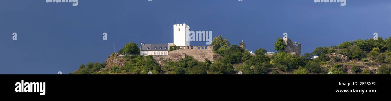 Sterrenberg castle on the middle rhine hi-res stock photography and ...