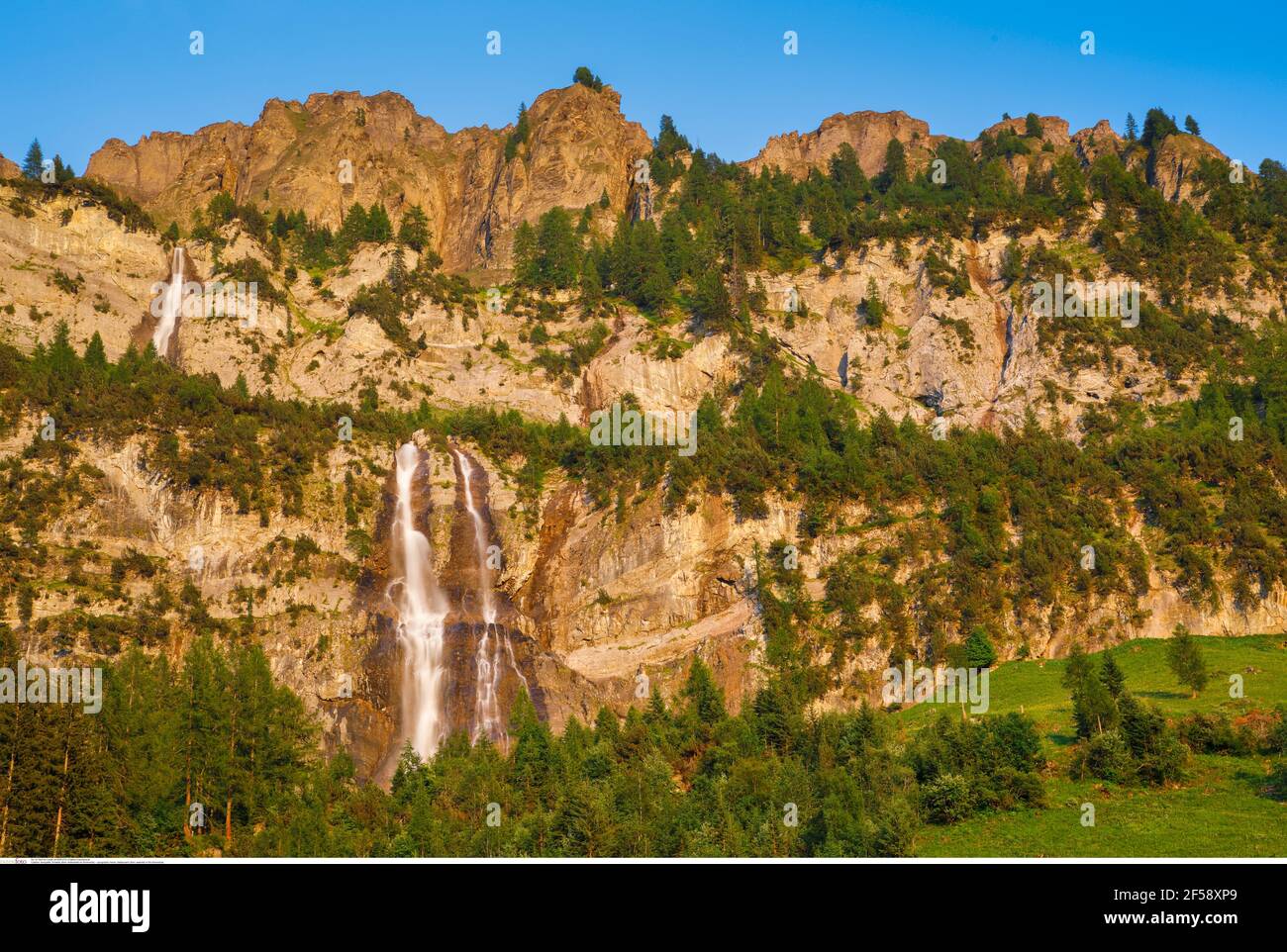 geography / travel, Switzerland, Bern, waterfall in the Simmental ...