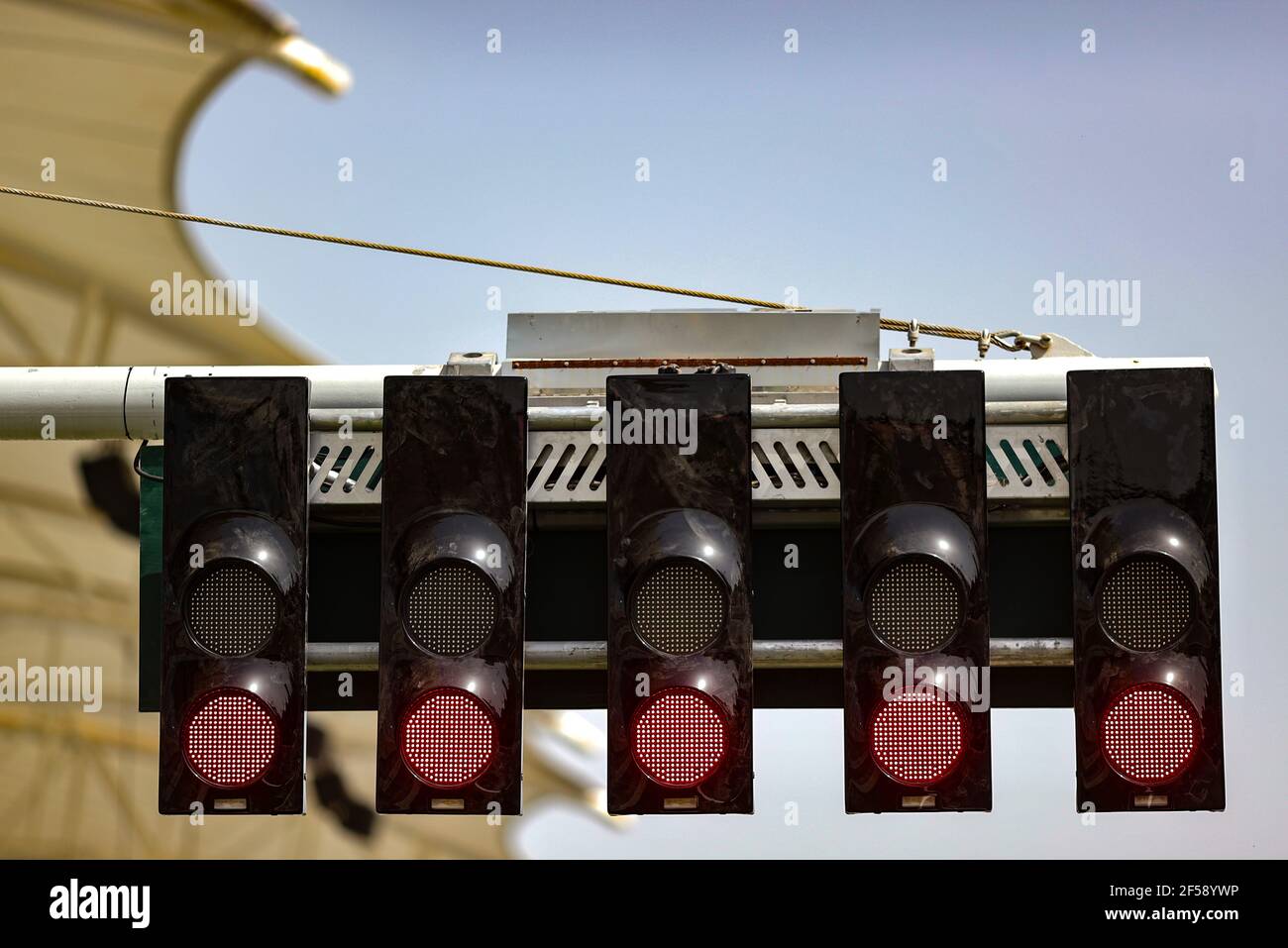 Formula 1 start lights hi-res stock photography and images - Alamy