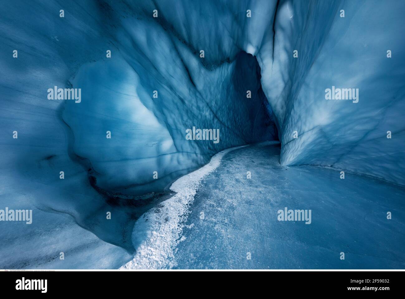 geography / travel, USA, Alaska, glacier cave, Matanuska glacier ...