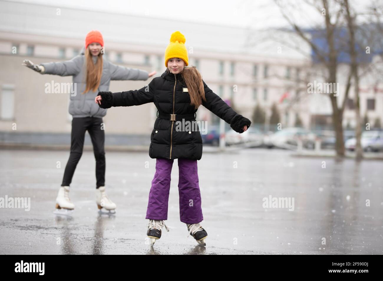 Ice skate go skating hi-res stock photography and images - Alamy
