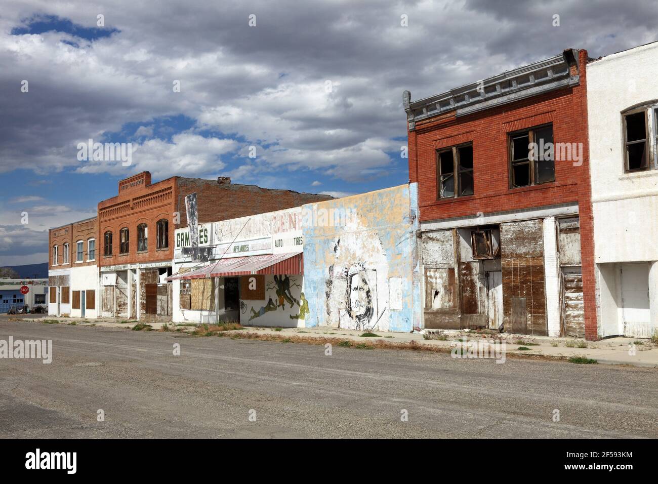 Shoshoni High Resolution Stock Photography and Images - Alamy