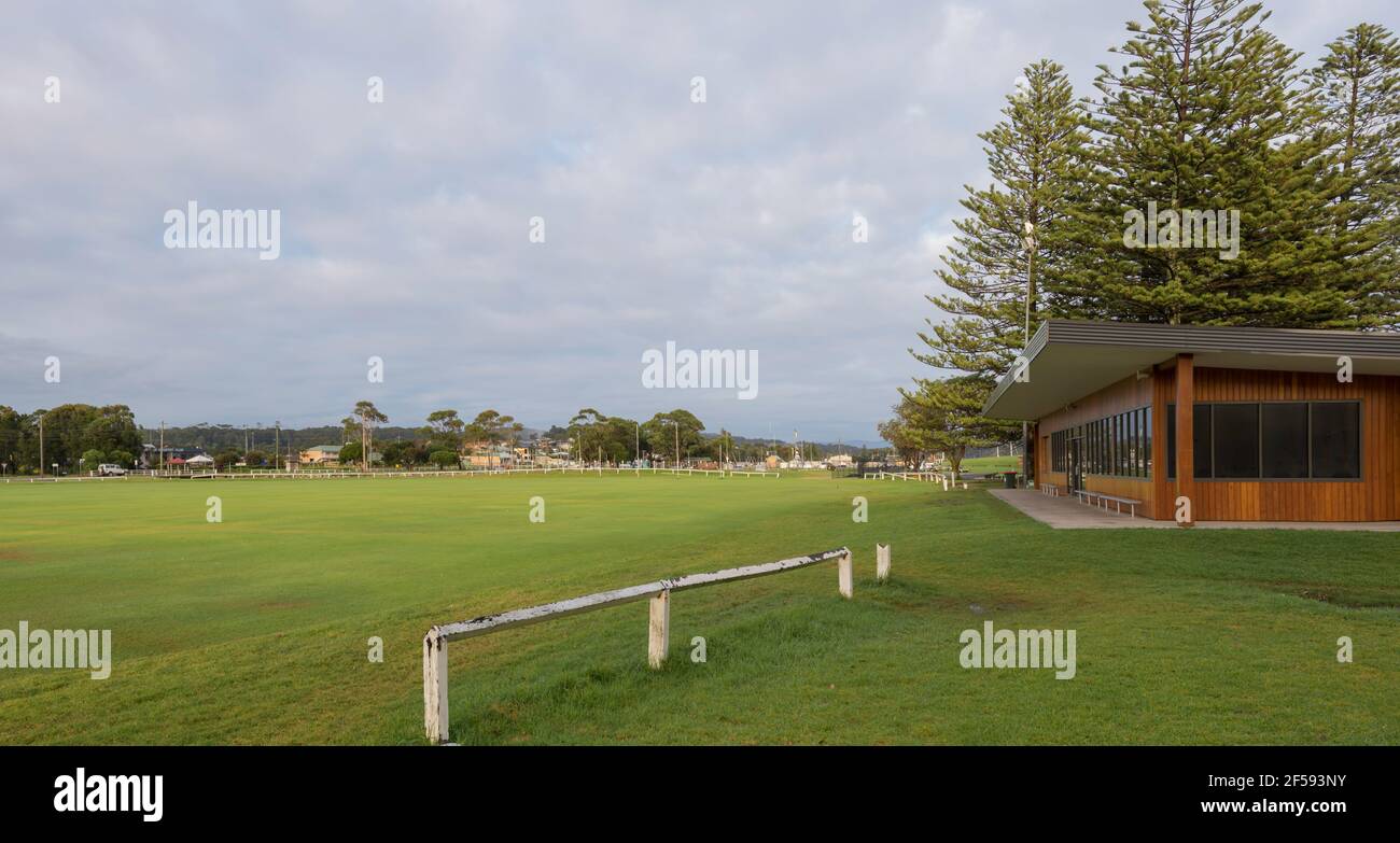 Rural cricket oval hi-res stock photography and images - Alamy