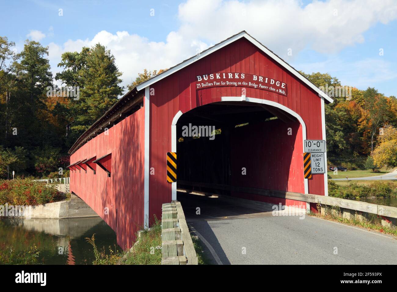 geography / travel, USA, New York, Hoosick, Buskirks Covered Bridge 184 ...