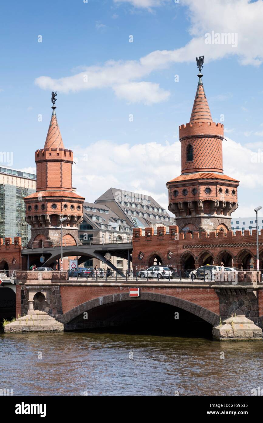 Red brick gothic hi-res stock photography and images - Alamy