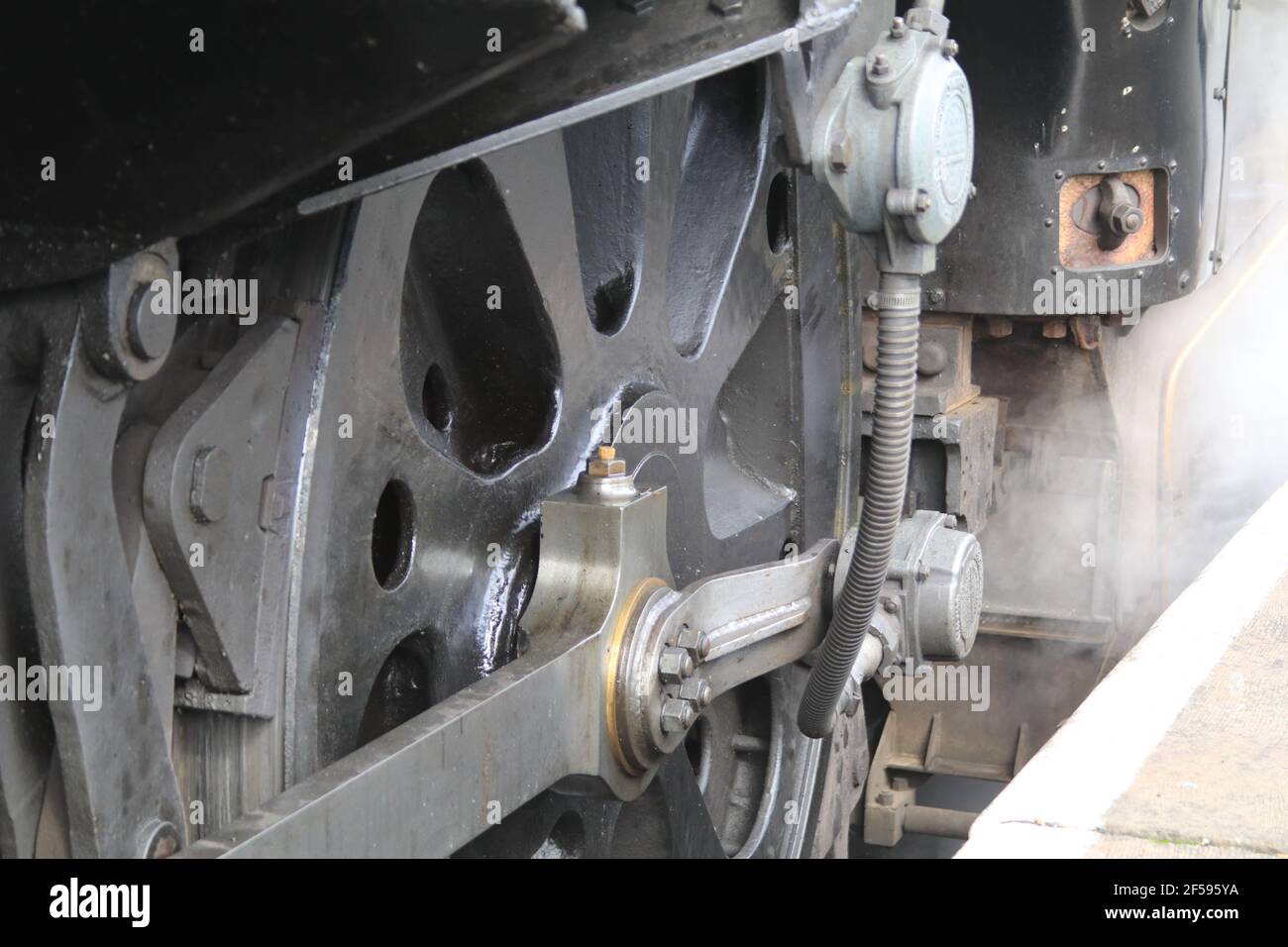 Steam locomotive wheel detail hi-res stock photography and images - Alamy