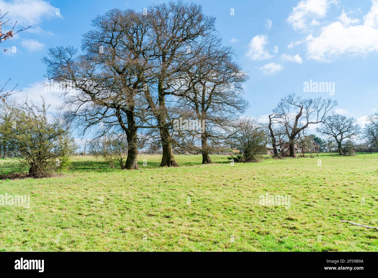 Moat mount hi-res stock photography and images - Alamy