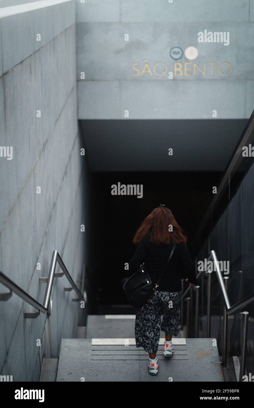 Run down train hi-res stock photography and images - Alamy