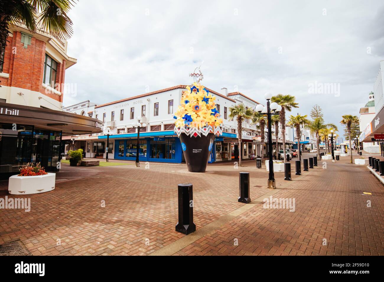 Iconic Art Deco Building Architecture in Napier New Zealand Stock Photo ...