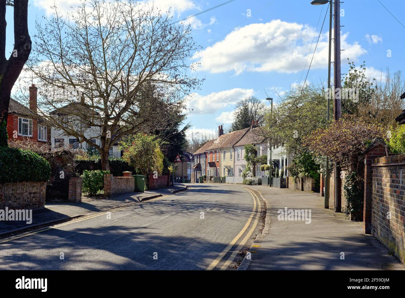 Church Road in old Shepperton village, Surrey England UK Stock Photo ...