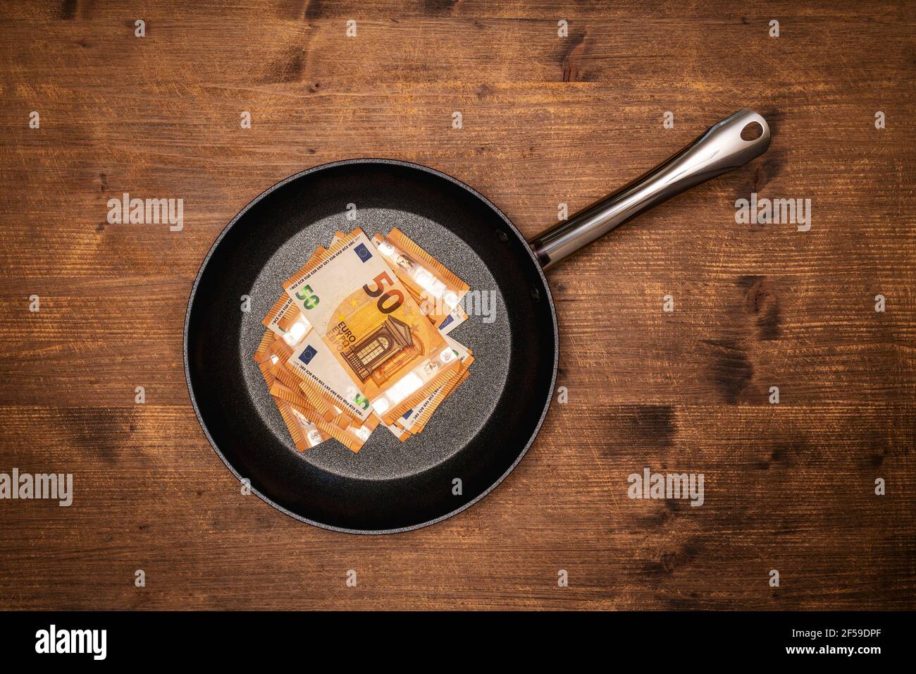 Cook euro hi-res stock photography and images - Alamy