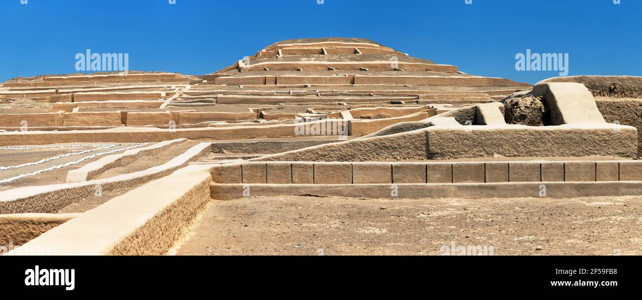 Nazca pyramid at Cahuachi archeological site in the Nazca desert of ...