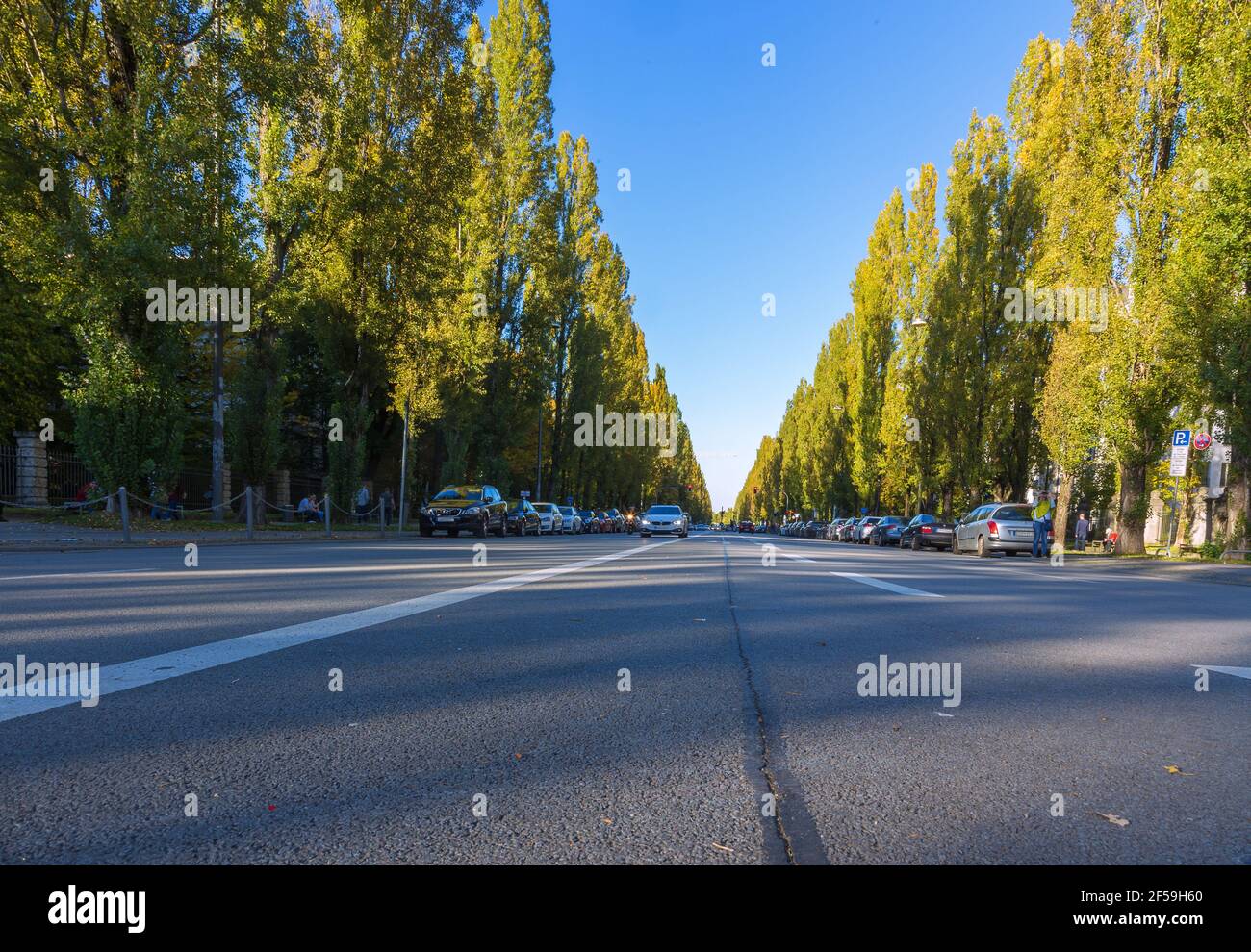 Munich leopoldstrasse hi-res stock photography and images - Alamy
