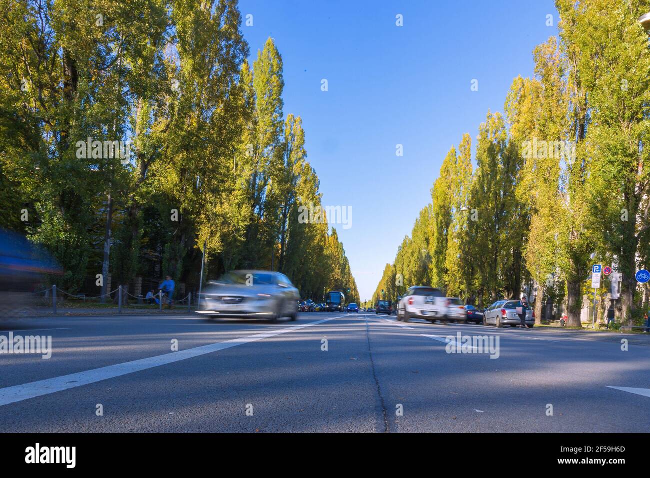 Leopoldstrasse street munich germany hi-res stock photography and ...