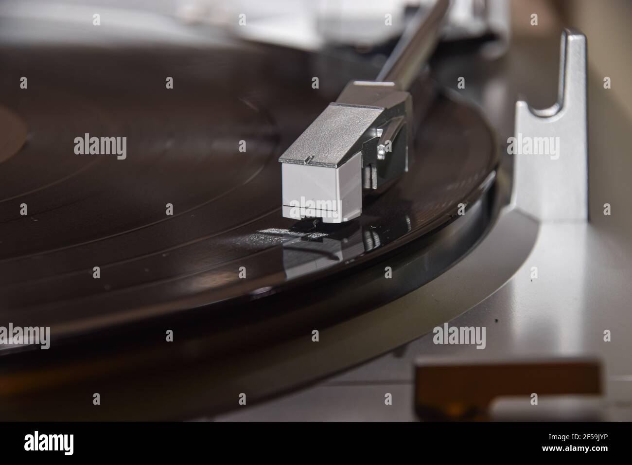 Vinyl lp format hi-res stock photography and images - Alamy
