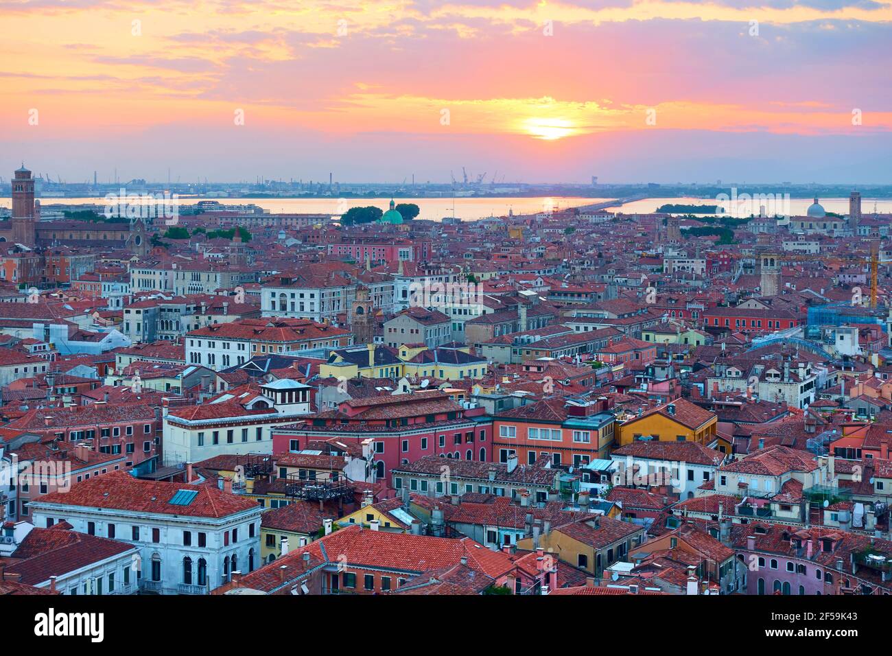 Downtown venice hi-res stock photography and images - Alamy